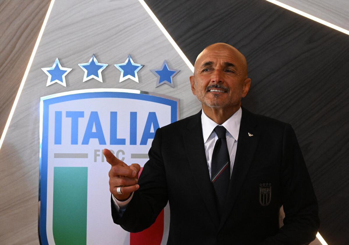 სპალეტი: ,,ნაკრებსა და სერია A-ს კლუბებს შორის პრობლემები არ უნდა იყოს ...